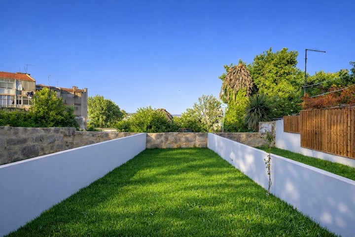 *423 Garden |Breakfast/lunch Option| Walk To Porto - Canelas