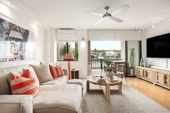 Sttropez4: Waterfront Mediterranean Muse With Pool - Noosa Heads