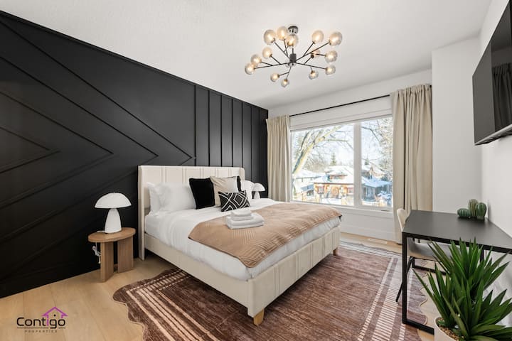 Luxe Retreat | Sleeps 12 | Garage | Ac | 10 Min Dt - Edmonton