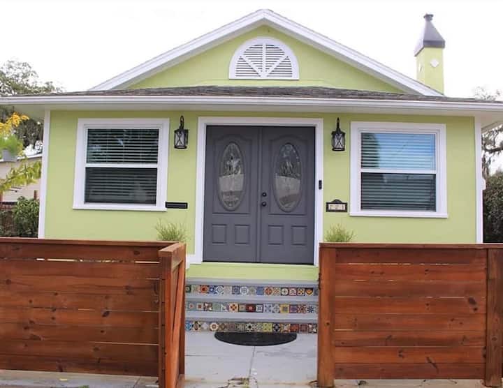 Daytona Beach Basecamp | Completely Fenced - デートナ・ビーチ, FL