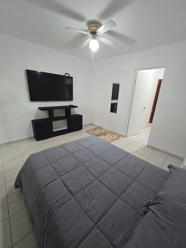 Departamento Cómodo Y Céntrico Ideal Para Parejas - Monterrey