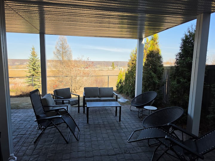 2 Bedroom Walkout Basement Suite In Timberlea - Fort McMurray