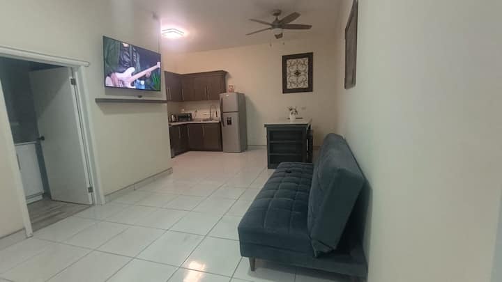 Lugar Cómodo Y Agradable Para Descansar - Hidalgo del Parral