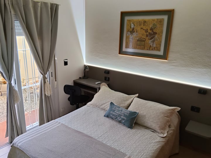 "Paseo Del Parque" 1 Dormitorio, Patio Y Terraza - Bahía Blanca