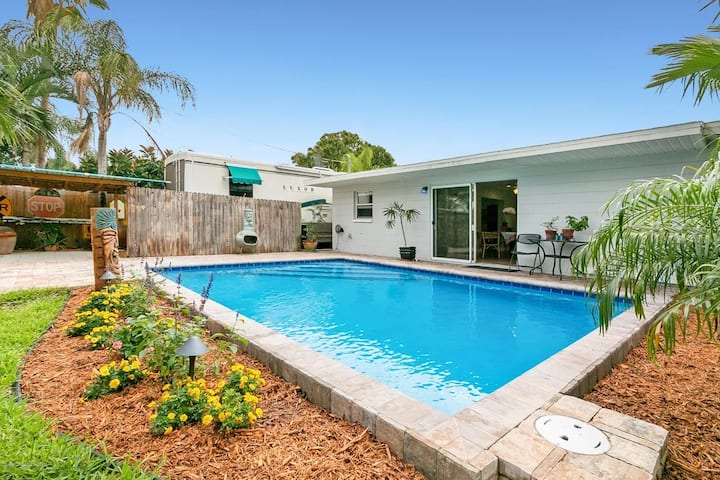 Coastal Oasis W/ Private Pool Near Beaches - Cape Canaveral, FL