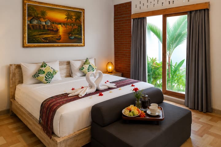 Tropical 5br Private Villa Near Canggu  Spacious - Bali
