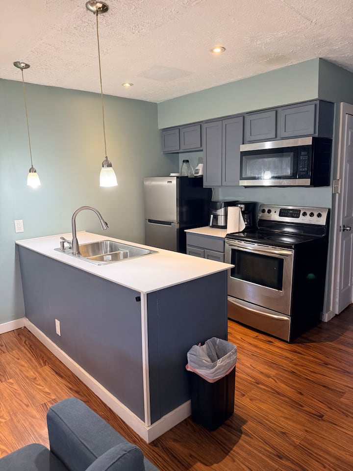 Quiet & Comfortable 1 Bed, 1 Bath Apt. Ch2 - Lexington, KY