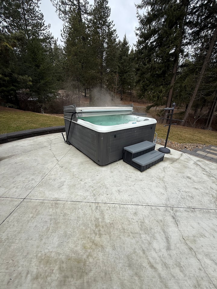 Beautiful Quiet, Clean Safe Gated Area - Liberty Lake, WA