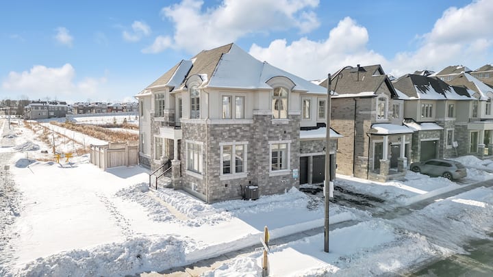 Escape To A World Of Comfort And Elegance. - Caledon