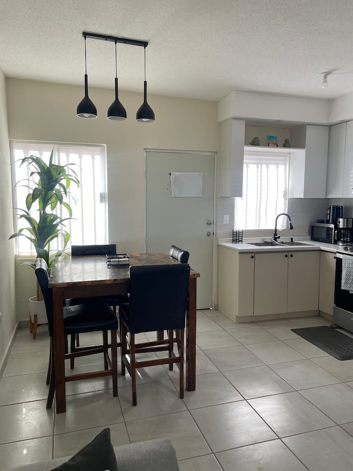Casa Nueva En Privada: Bonita/equipada/aeropuerto - Hermosillo