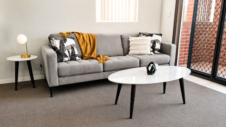 Modern 1br Apartment | Walk To Dining & Transport - 파라마타