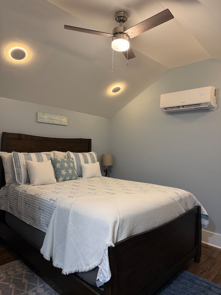 Hydrangea Studio 1 - Conway, SC