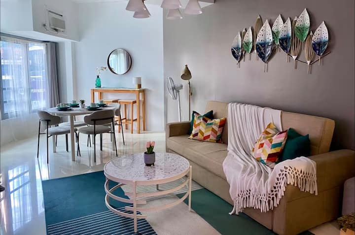 Posh Oasis 1br W/ High Speed Fiber In Eastwood - Taytay
