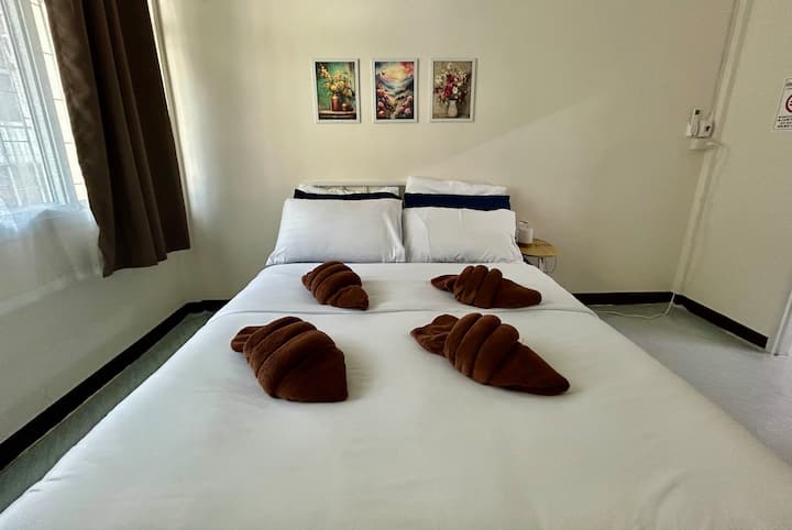 Cozy 2 Br Near Taopoon Mrt (1min) By Walk - Bangkok