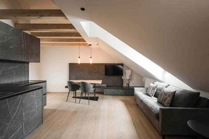 Design Apartment Mit Südtiroler Charme - Bolzano