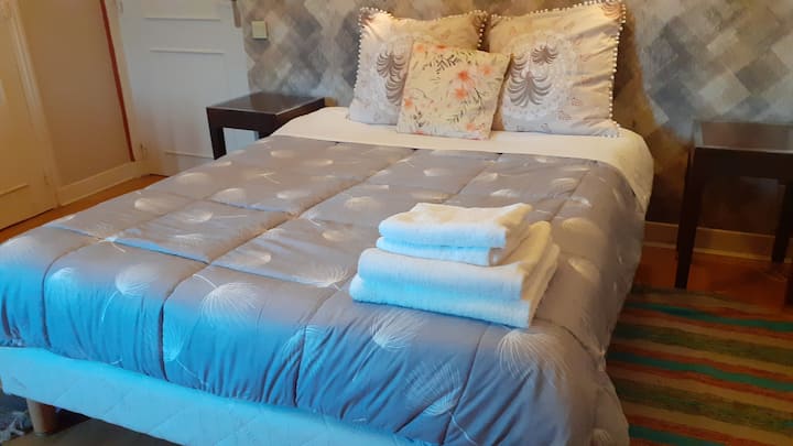 Belles Chambres D'hôtel - Centre Ville Proche Gare - Châteaudun