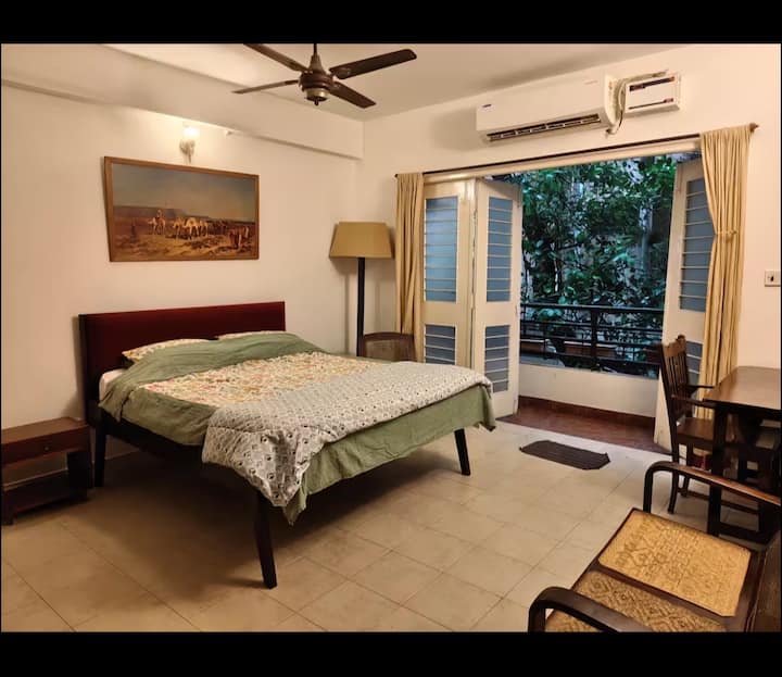 Bright 2br In Nungambakkam | Near U.s. Consulate - Chennai