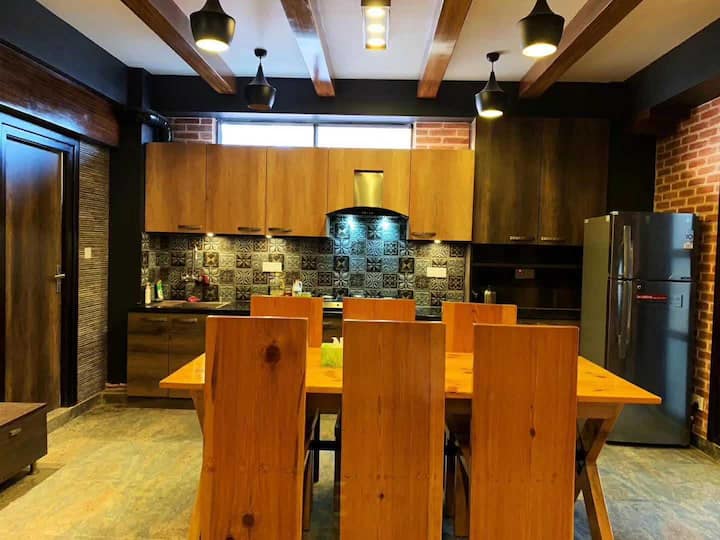 Modern 2bhk Retreat In The Heart Of Kathmandu. - Katmandú