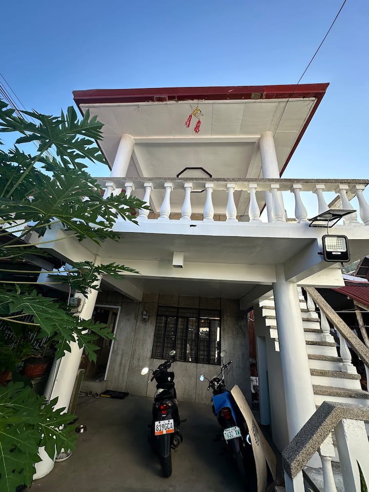 Apartment 3 Bedrms 12-14 Pax Upper Unit - Jagna