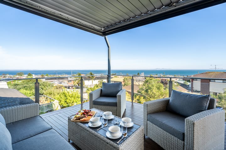 180° Ocean Views | Pool Table | Coastal Escape - Avalon Airport