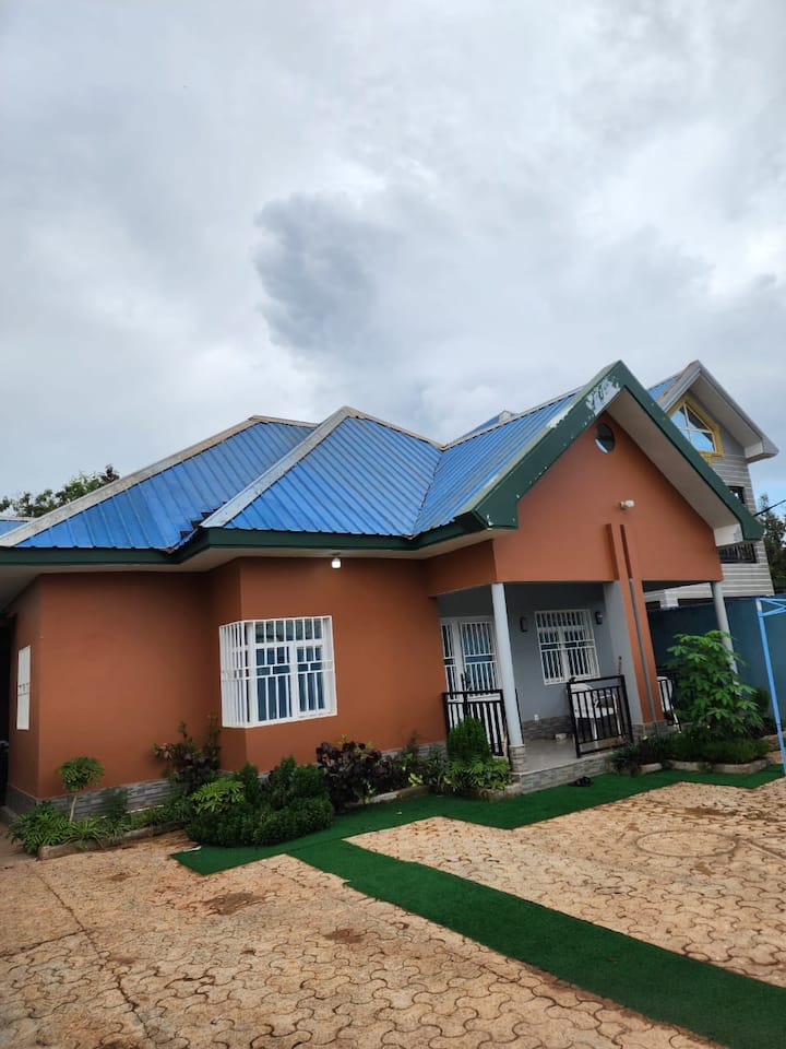 Enjoy A Comfortable Stay In A Fully Private Home - Lubumbashi