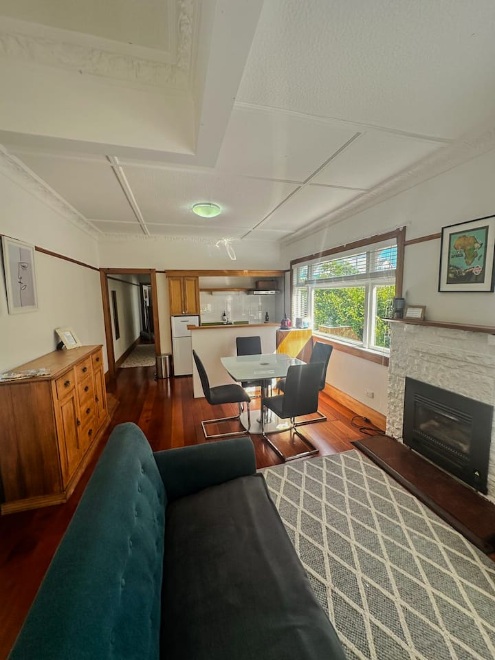 Quiet Brooklyn Home Close To Cuba Street - Wellington