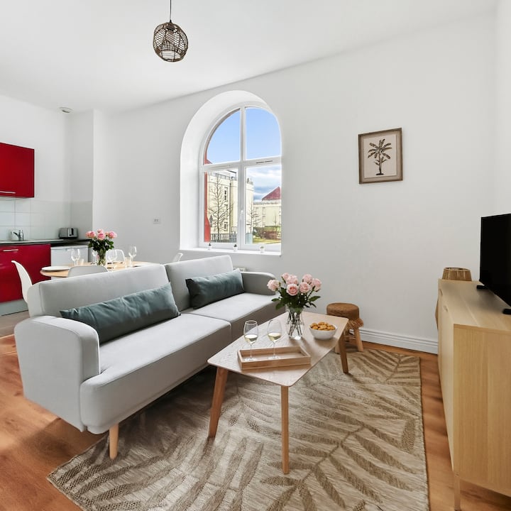 T2 éPuré, Spacieux & Tranquille Avec Stationnement - Neuf-Brisach