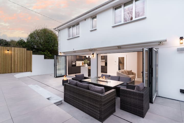 Stunning 4-bed Retreat In Cornwall - Porthtowan