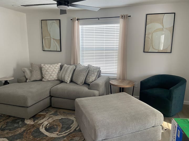 Newly Remodeled 2 Bedroom, 2 Bath Bungalow! - Lafayette, IN
