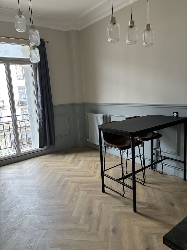 Super Logement En Hyper Centre Lumineux & Moderne - Tours