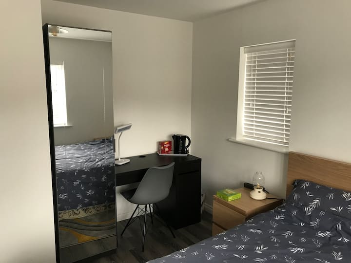 Nice And Quiet Comfortable Room In Glastonbury - Glastonbury