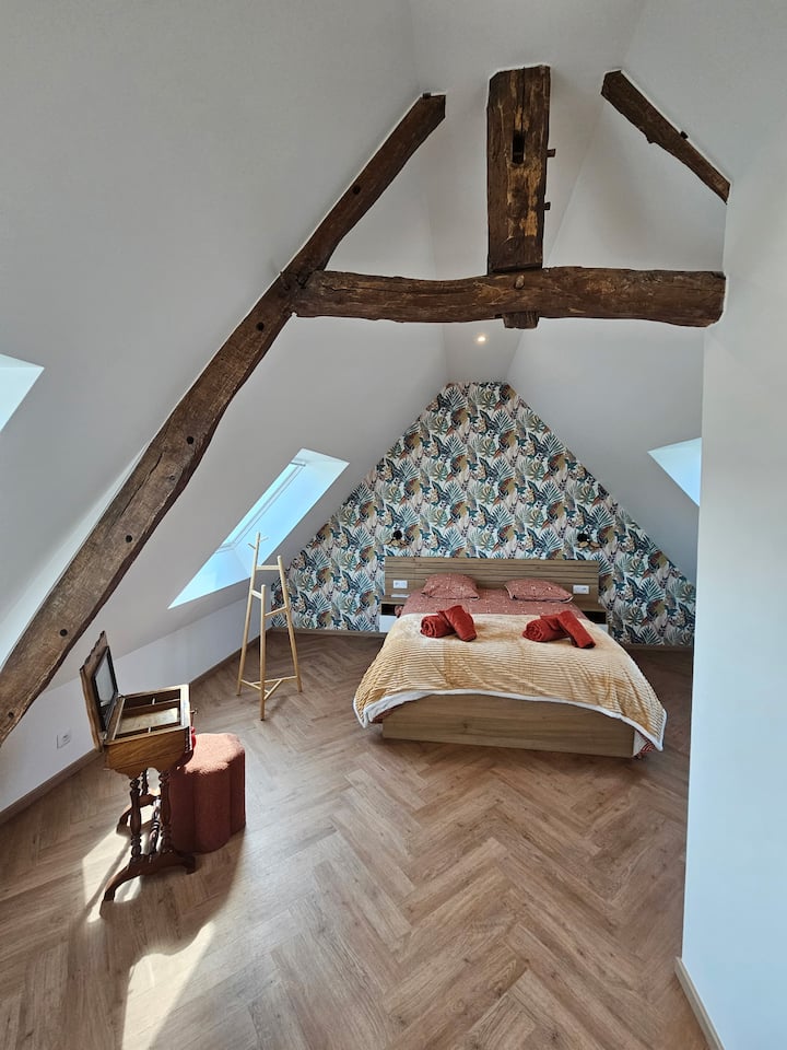 Maison En Pierre à Saint Pair Sur Mer - Carolles-Plage