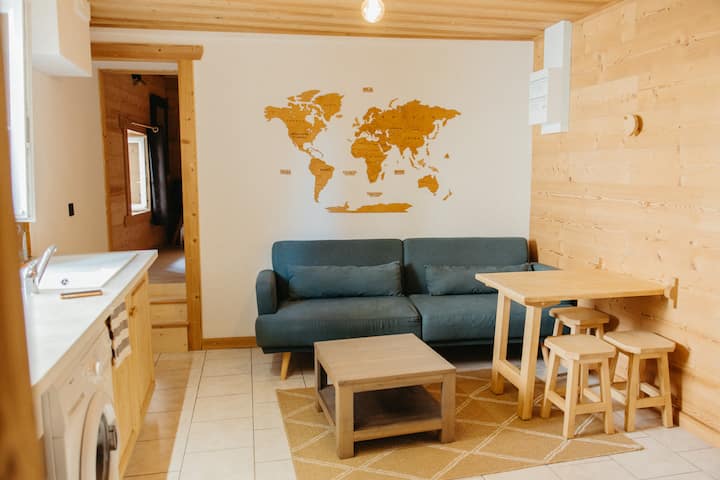 Petit Appartement Rénové Dans Le Vieux Bourg - Praz de Lys Sommand