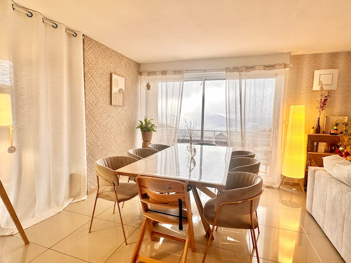 Maison Vue Lac à 8mn D’embrun Et 10mn Du Lac. - Embrun