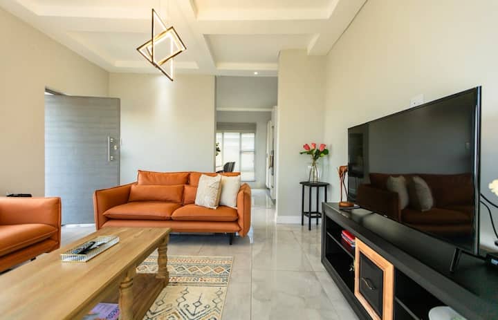 Peaceful 2br Home | Secure Yard Near Cbd - Lesotho