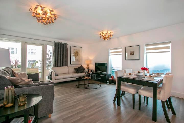 The Beach By Bournecoast: Modern Apartment -10698 - Bournemouth