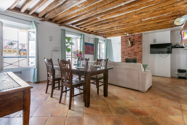 Lumineux Appartement Place Des Vosges - Parigi