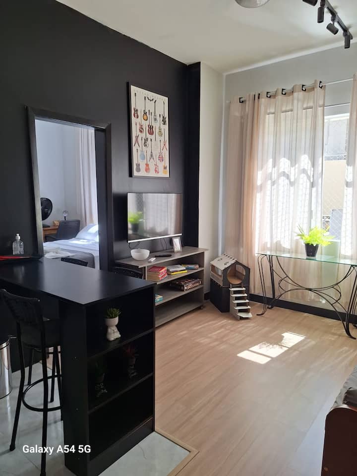 Apto No Centro Ao Lado Da Praça Osório - Curitiba