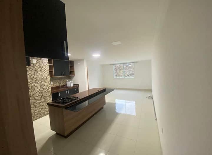 Apartamento Praticamente Ao Lado Da Unimed Vr - Volta Redonda