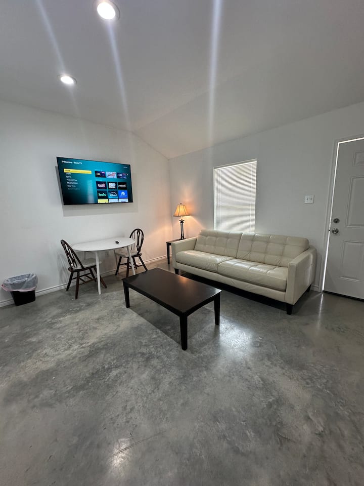 Uvalde Estates Davila Apartments - Uvalde, TX