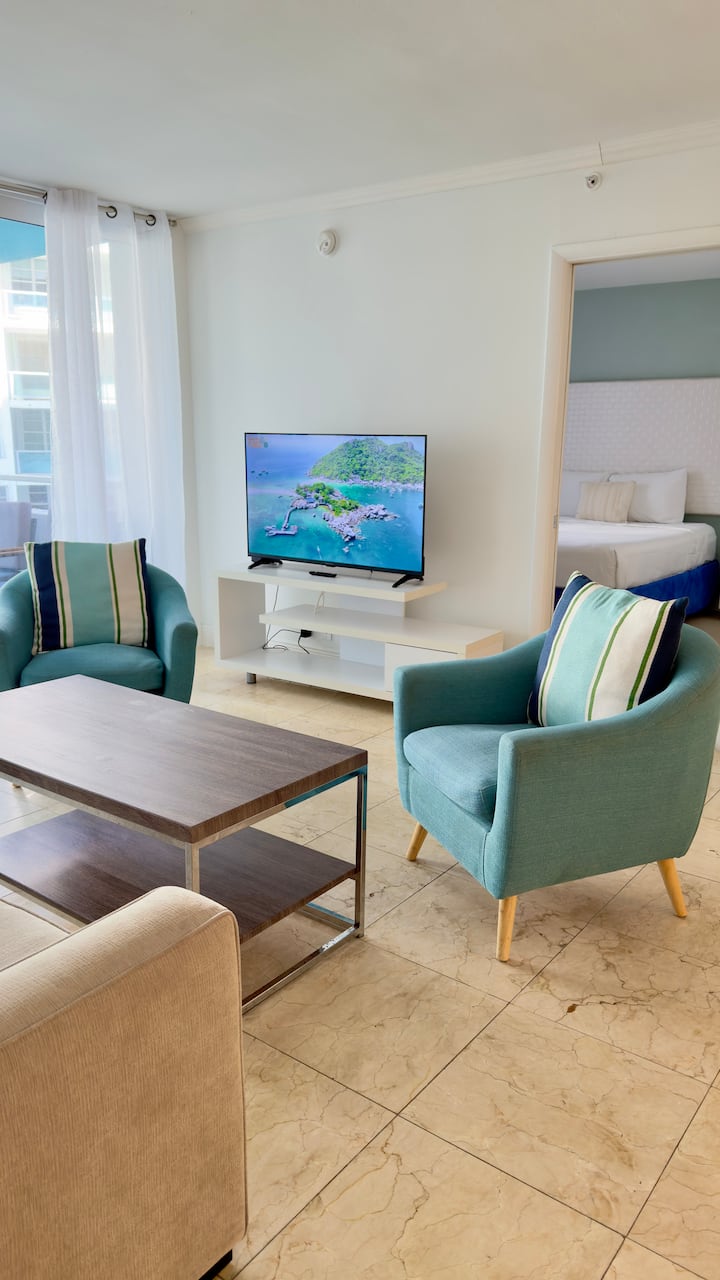 Beachfront 2bd Partial Oceanview Suite W Balcony5* - Miami Beach