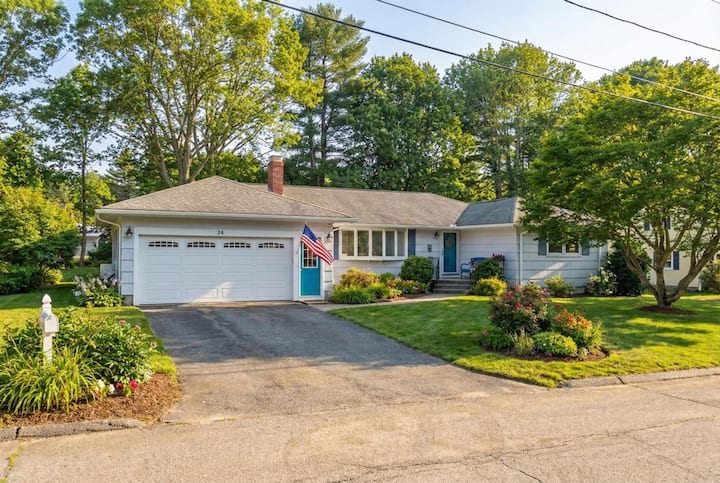 World Cup Stay Near Gillette Stadium | Large 3br - Brockton, MA