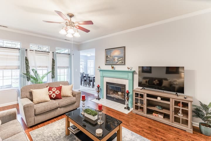 Luxury Stay - Huntsville, AL