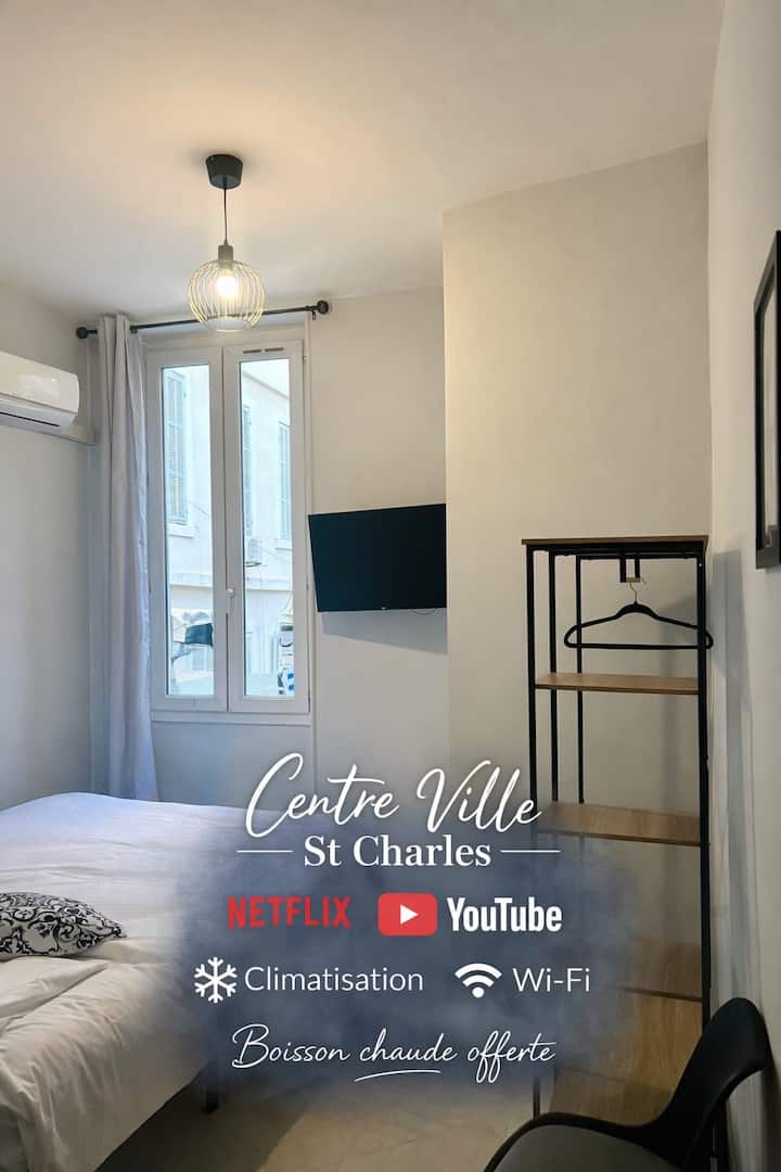 7- Le Refuge Marseillais - Gare St Charles - Marseille