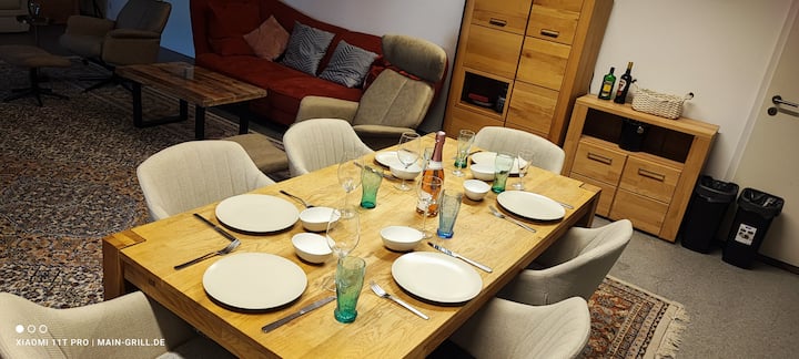 Mega Ferienwohnung 198qm Bis 12 Personen + Parkpl. - Würzburg