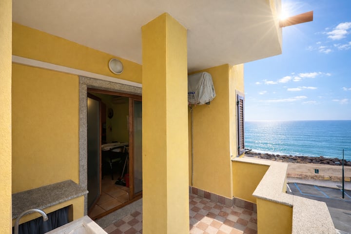 Mare Sotto Casa, Appartamento A 50m Dalla Spiaggia - Castelsardo