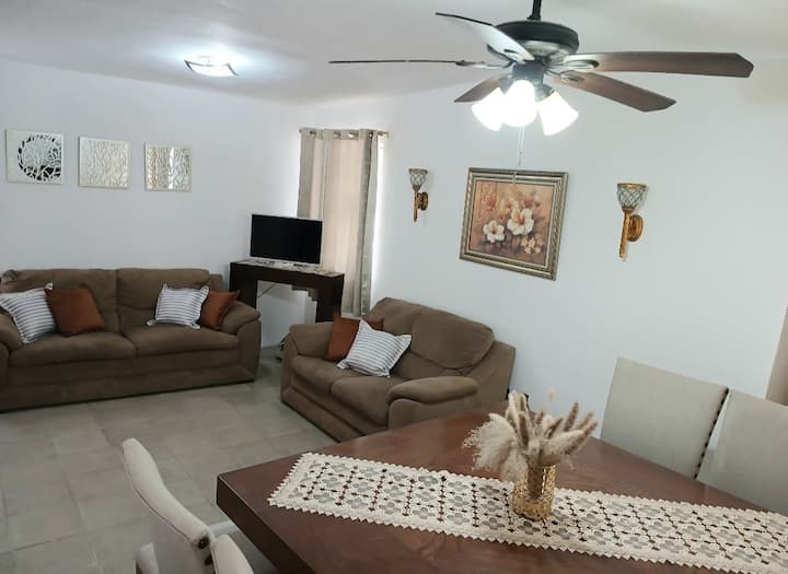 Bonita Y Acogedora Casa Para Descansar. - Torreón