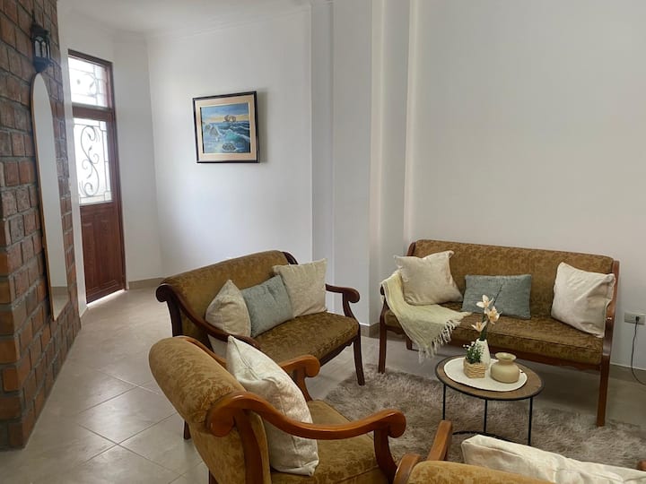 Departamento De 3 Ambientes. Cómodo Y Privado - Loja