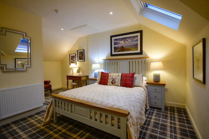 Deluxe Double B&b At The Moon Inn - Bakewell
