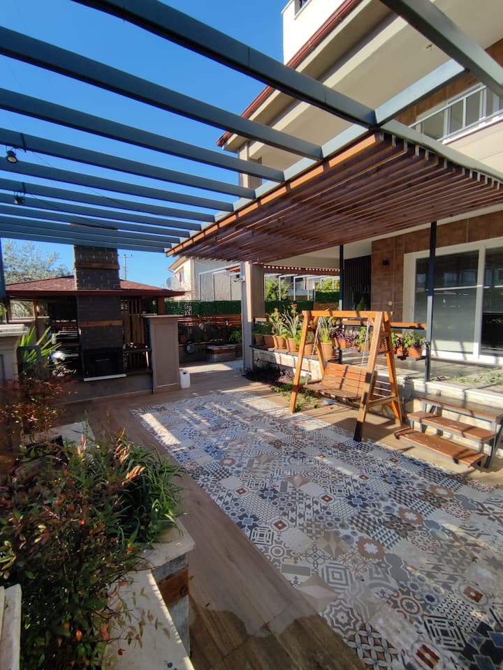 3 Katlı Müstakil Villamız Ile Hizmetinizdeyiz. - Dalyan